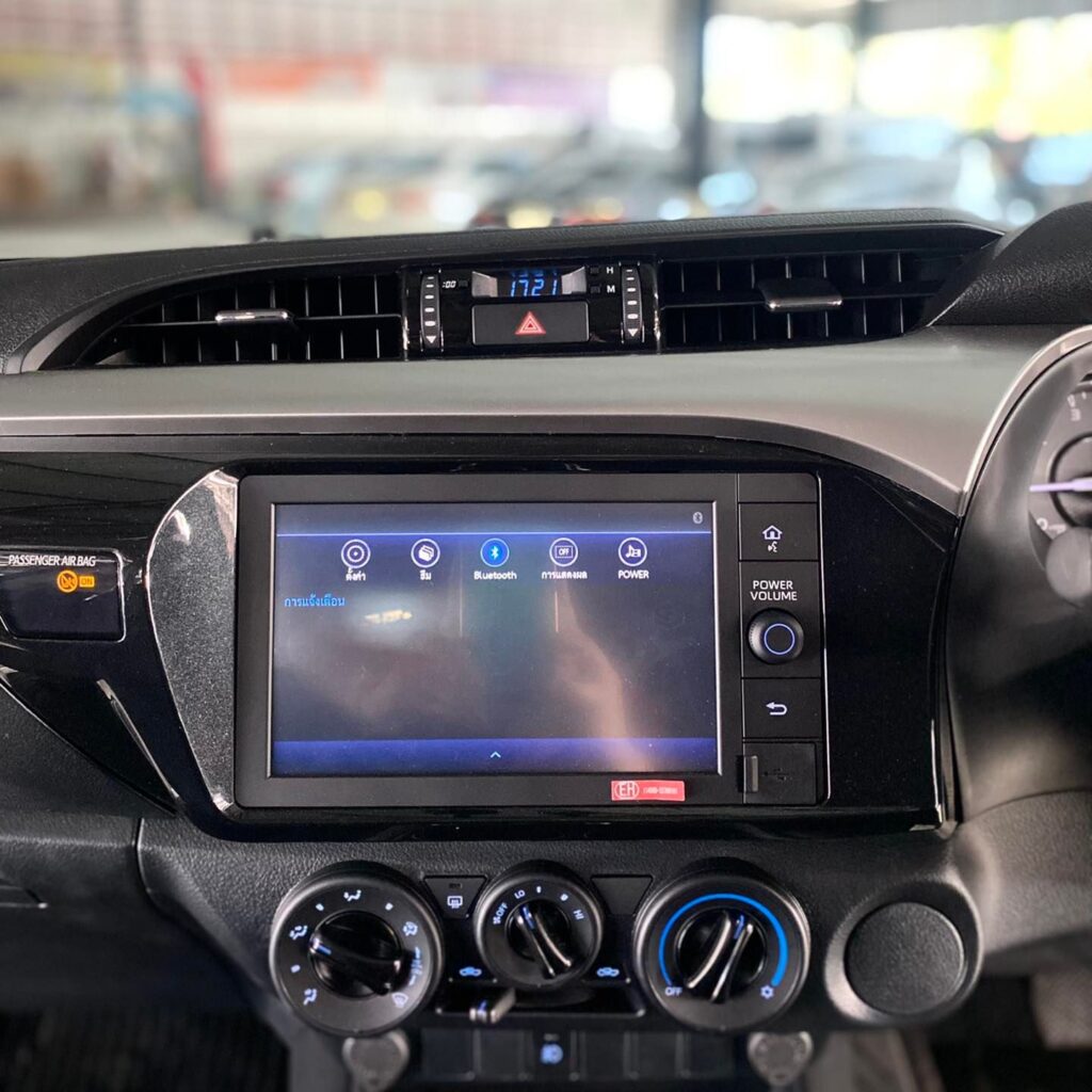 Toyota Hilux Revo D-Cab 2.4 Entry Prerunner ปี 2021 รถกระบะมือสอง