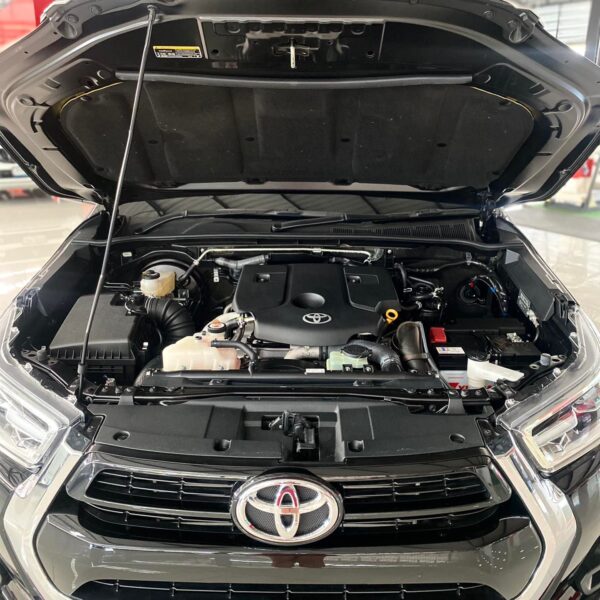 Toyota Hilux Revo D-Cab 2.4 Entry Prerunner ปี 2021 รถกระบะมือสอง